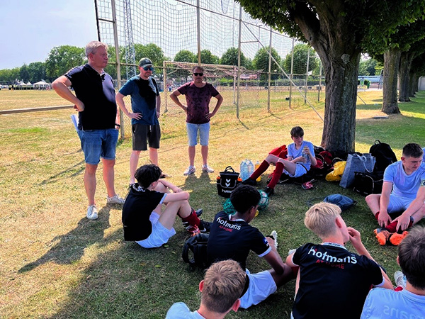 ST JVC Cuijk/SIOL JO15-3 bij 47e Internationale toernooi de 2 Brüder ...