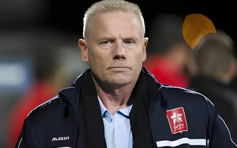 In memoriam Tiny Ruijs - Voetbalvereniging JVC Cuijk